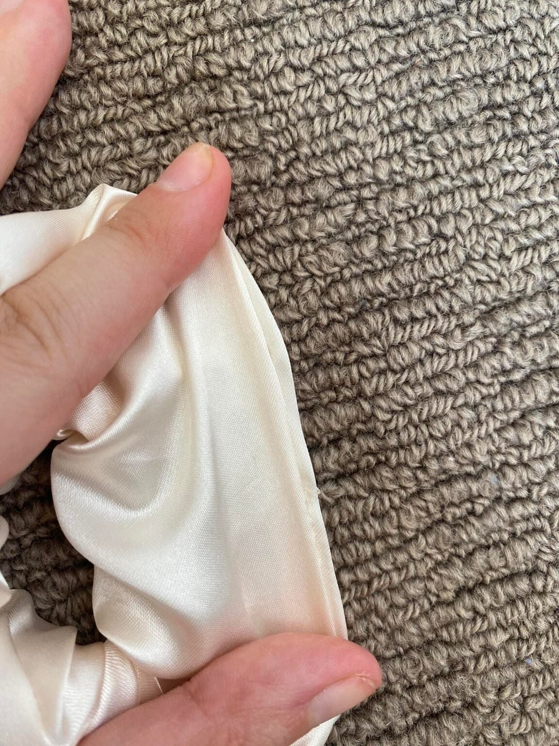 How to Make Scrunchie Without Hand Sewing | Missy Kate Creations