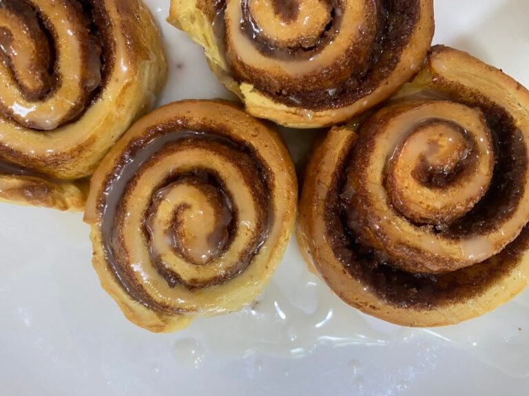 How to Make Cinnamon Pinwheels Recipe | Missy Kate Creations