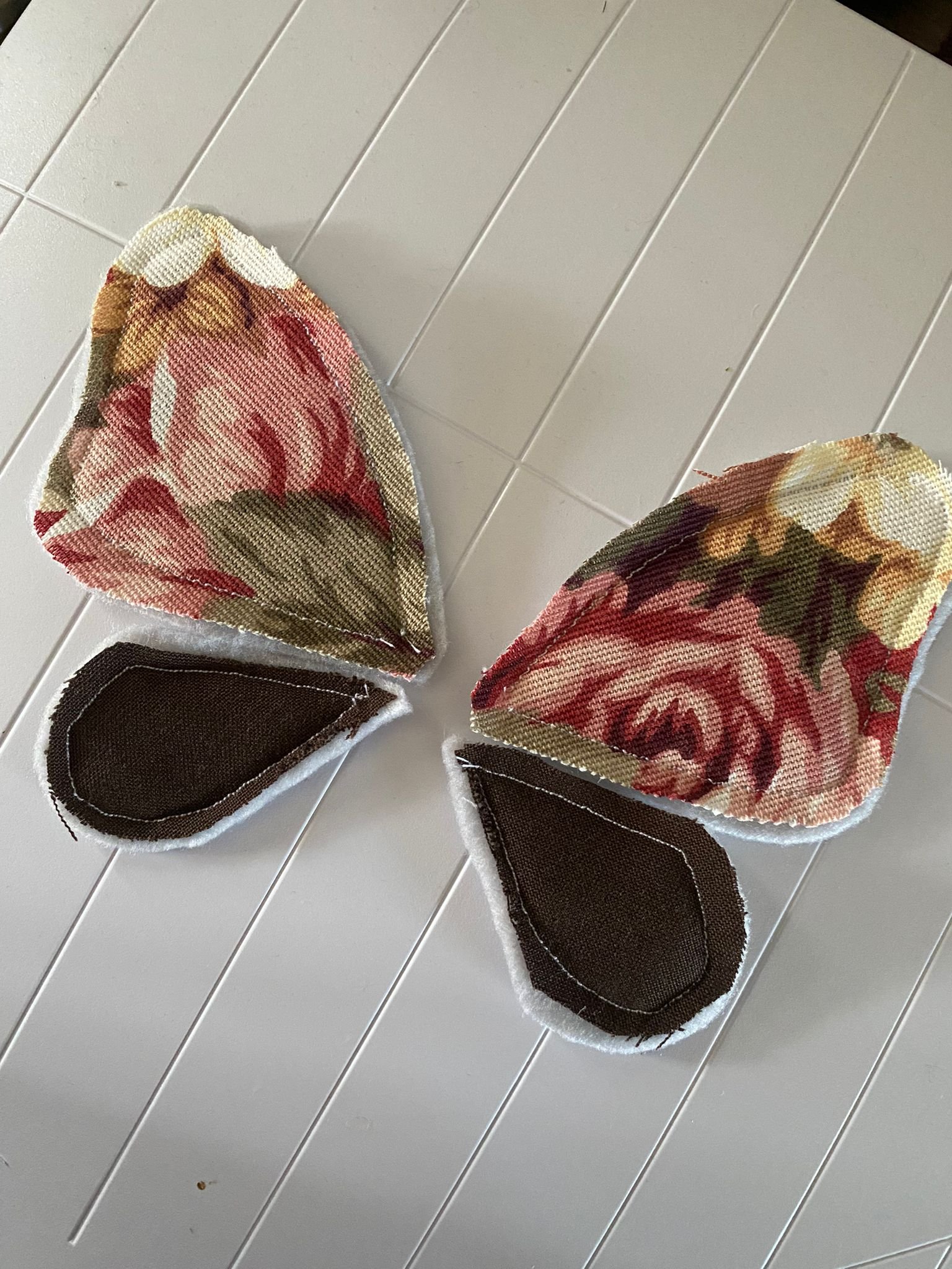 How to Make a Fabric Butterfly | Free Pattern | Small Sewing Project ...