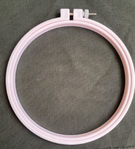 How to Set up an Embroidery Hoop | Missy Kate Creations